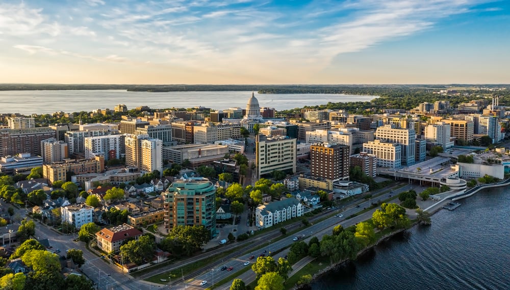 Neighborhood | Cottage Grove Apartments | Authentix